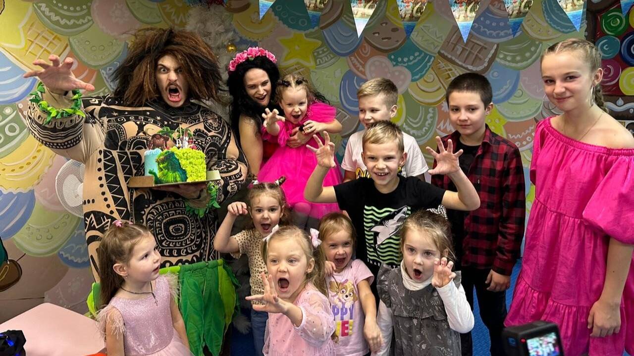 День рождение с Моаной и Мауи (4года)