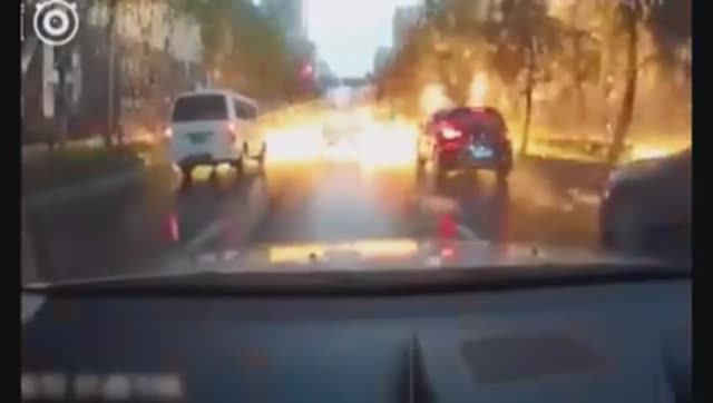 Разрушительные молнии....