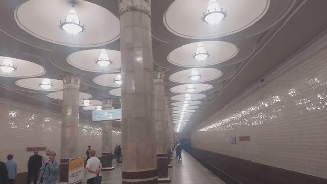 Метро "Киевская" / Москва / 🚇