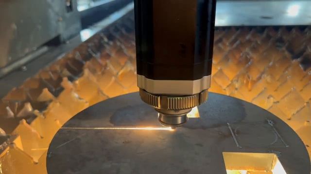 Запуск станка лазерной резки металла MAGMA F в Орловской области