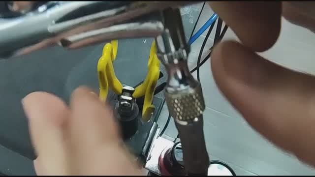 🔧🔦🔬 Подключаем аэрограф к воздушному шлангу! 🤔 Это проще, чем кажется! 🚀