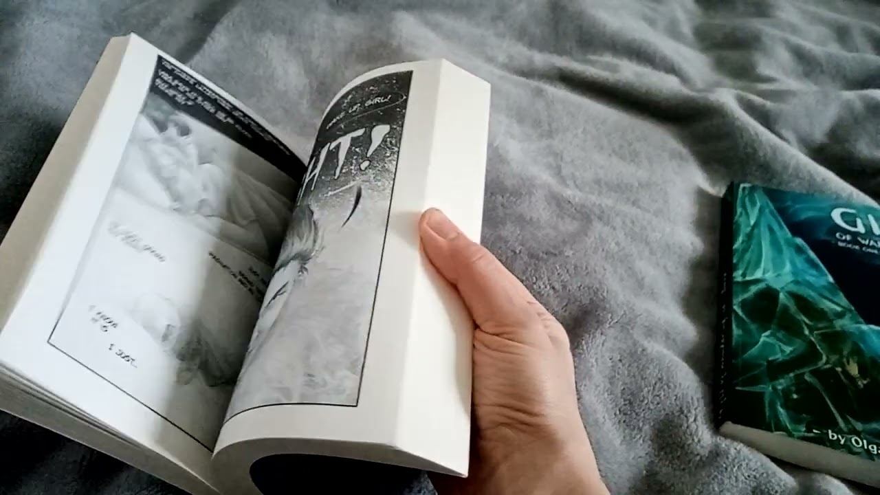 Webcomic "Gifts of wandering ice" in print