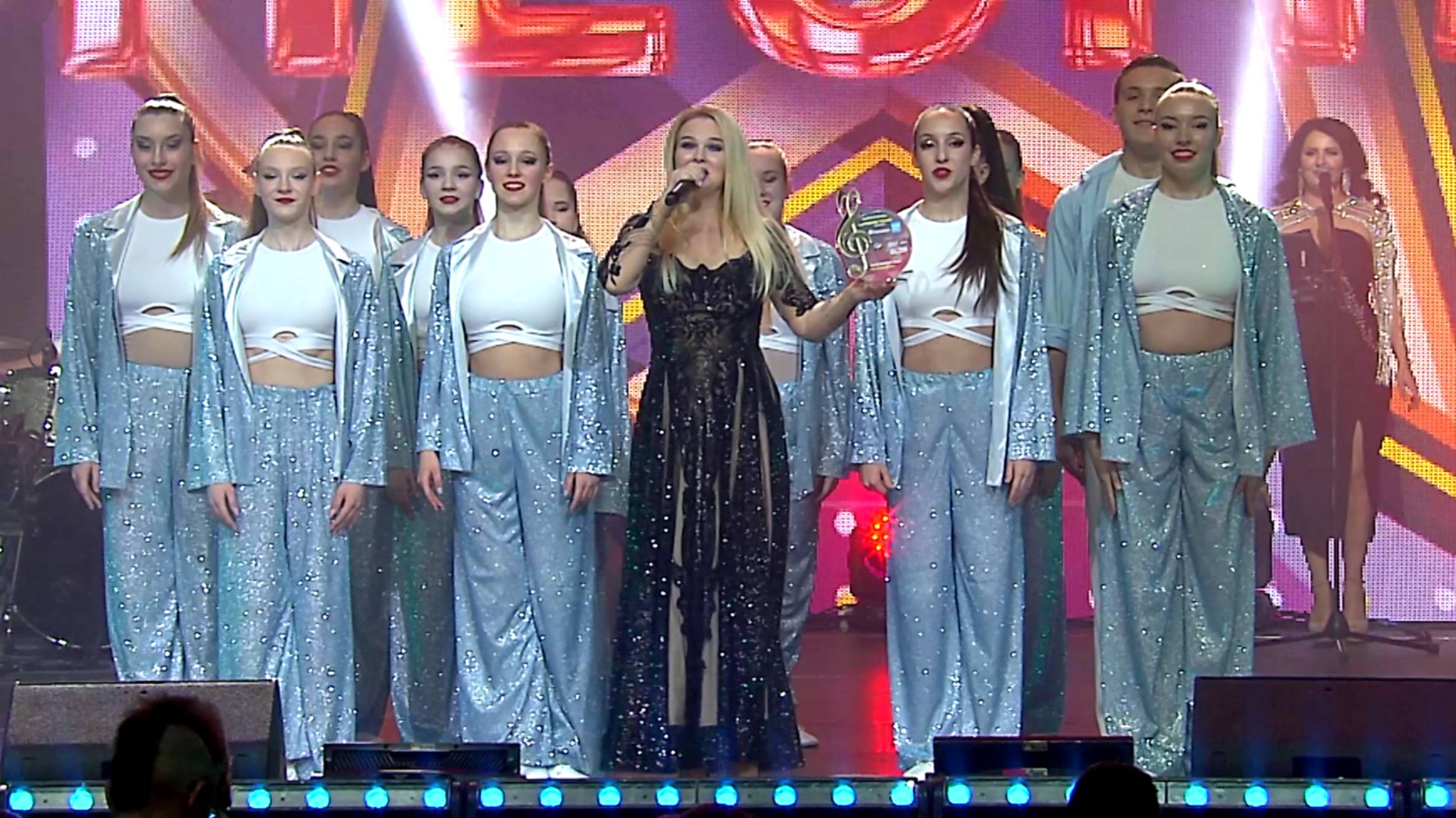 Алёна Мальцева и «Ярмарка» «Ну, пожалуйста» (муз. и сл. К. Губин)