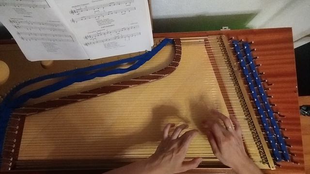 Ой, звоны звонят (щипковые гусли)