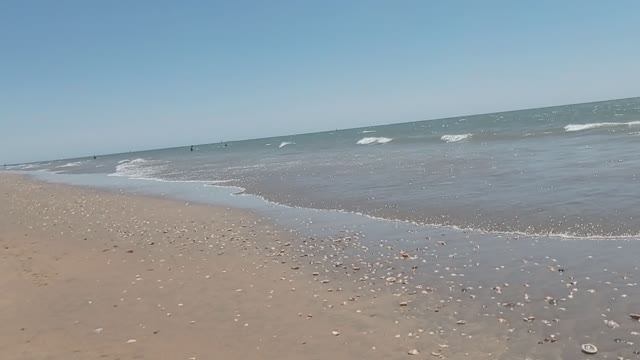 Дикий Пляж в Испании