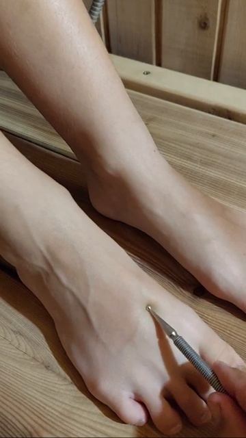 02 Точка пособник меридиана печени F3 Тай-Чун (Великая Атака)