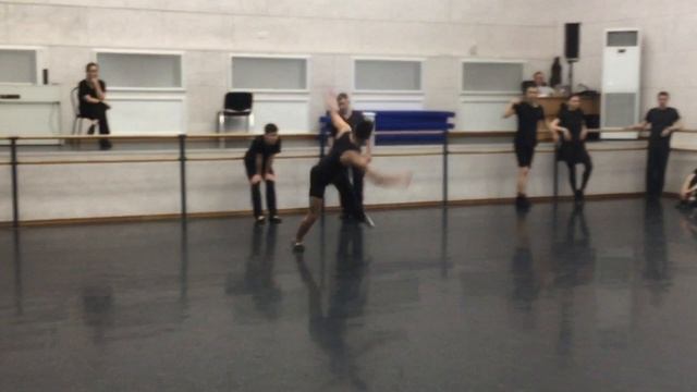 КОЗА ПО КРУГУ-ТРЮК НАРОДНО СЦЕНИЧЕСКОГО ТАНЦА