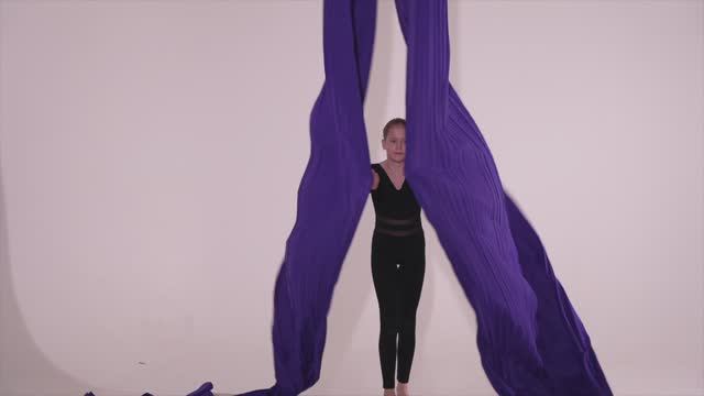 Выступление на отчетный концерт по воздушным полотнам 2024