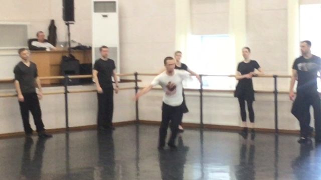 Техника народно сценического танца