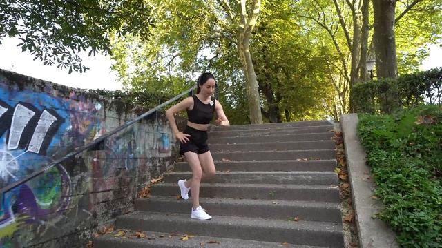 ЯГОДИЦЫ БУДУТ ГОРЕТЬ _ Тренировка ног и ягодиц на лестнице