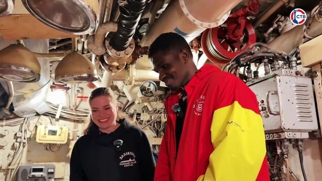 Студент из Сенегала погрузился в историю подводных лодок (Мама, я в Севастополе. 22 апреля 2025)