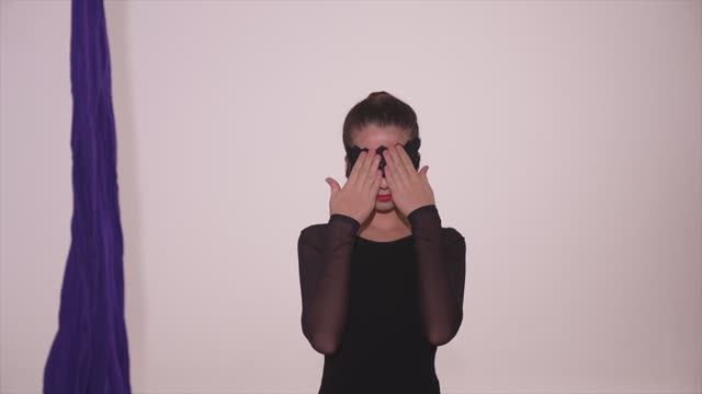 Выступление ученицы студии Малина на отчетном концерте