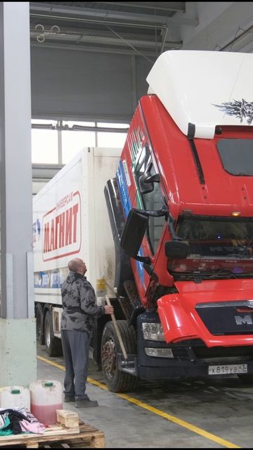 Камаз Центр ЕКАТЕРИНБУРГ. Заглянем внутрь дилерского центра