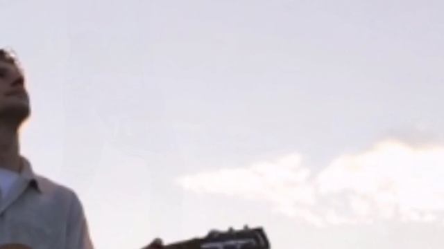 Сегодня с хмурым днём  я подружился/I made friends with a gloomy day today.