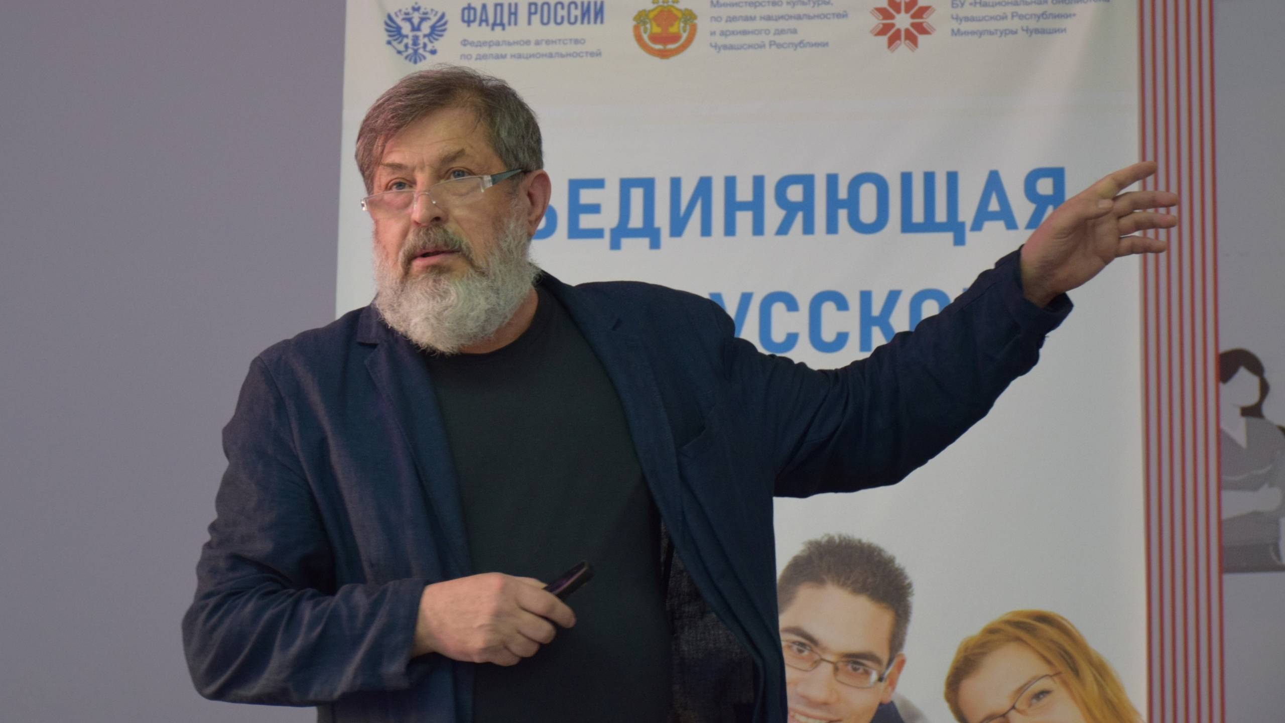 Игорь Болычев:«Поэзия напоминает нам о том, что мир прекрасен»