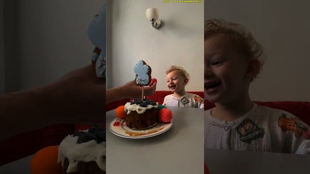 2025 04 20 КУШАЕМ ПАСХУ всё 4К.mp4