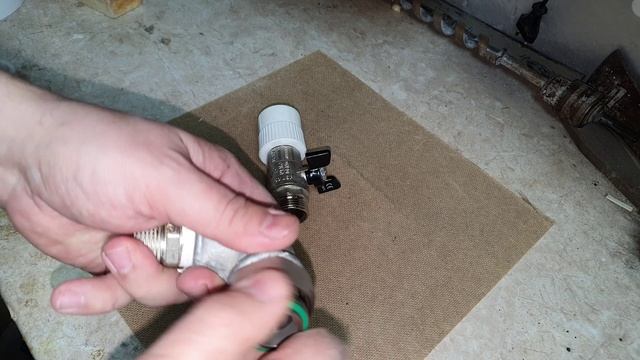 как правильно закрутить сантех фитинг американка