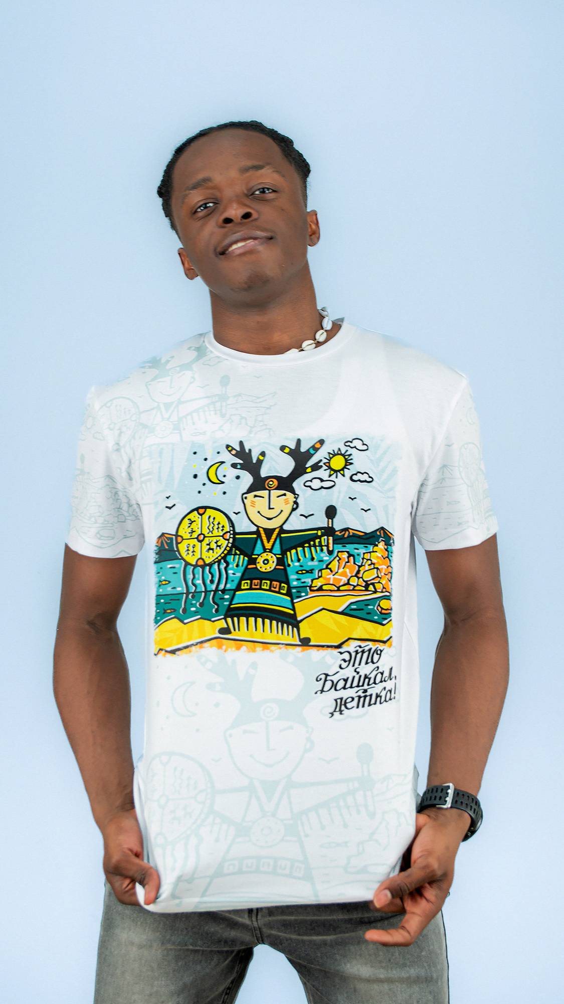 Футболка ШАМАНЧИК (белая)