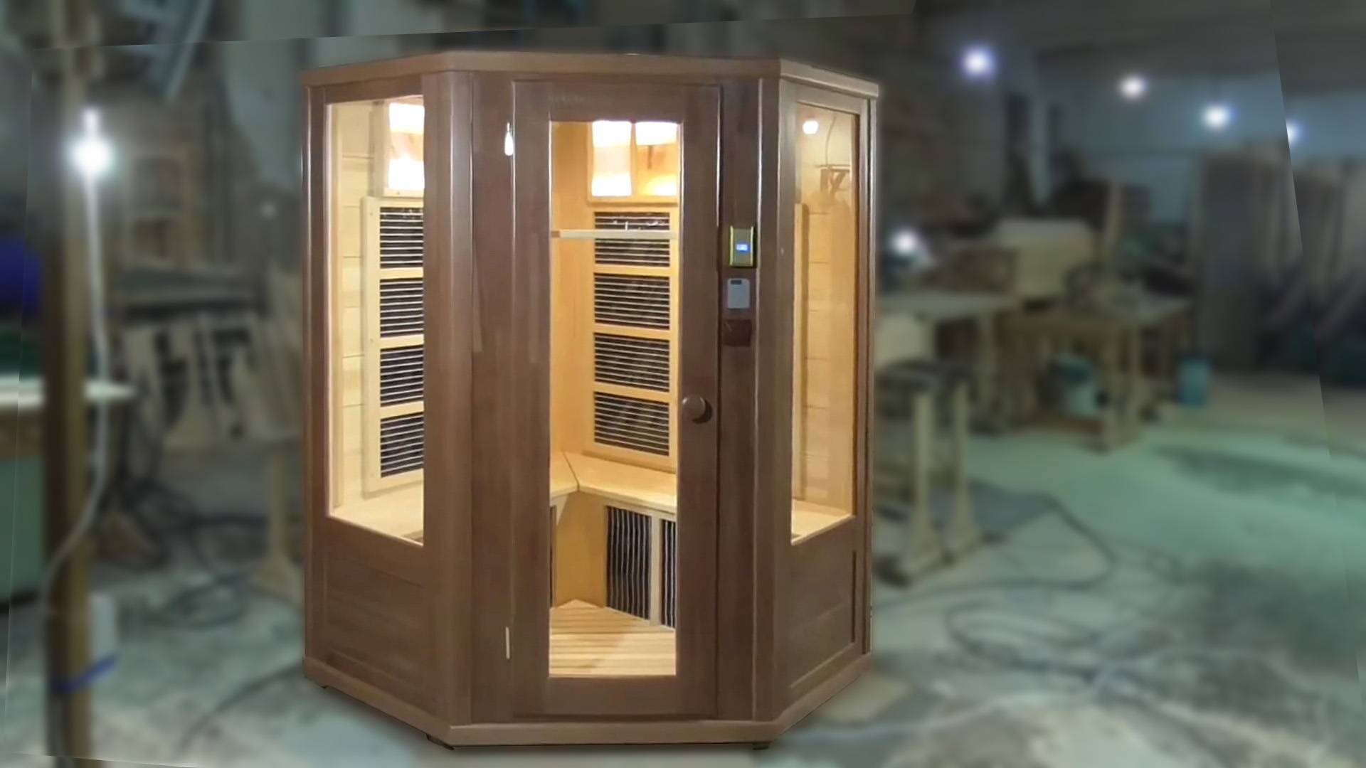 Видеообзор двухместной кедровой угловой ик-сауны, тонированной цветом Tikkurila 3451 Махагони