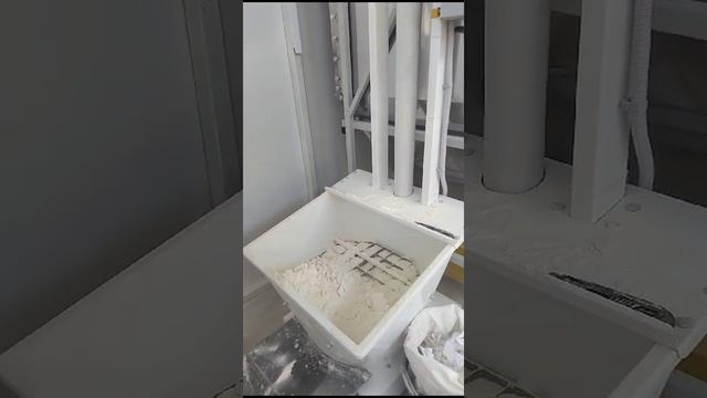 Отчет о пуско-наладочных работах г. Новокубанск
Просеиватель муки и бункер с надстройкой