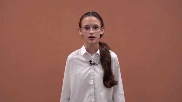 Сергей Михалков. ,,Десятилетний  человек,,. Читает Каурина София.