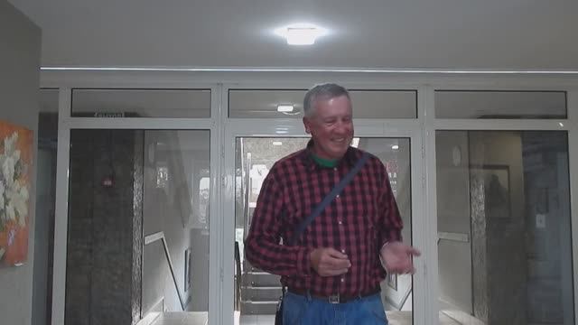 Историк-кревед Евгений Дубовик о выставке "Цветы фронтовикам"