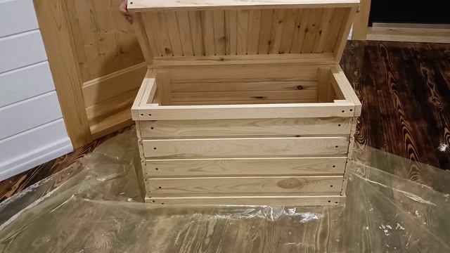 Сундук-банкетка в прихожую.Процесс изготовления!