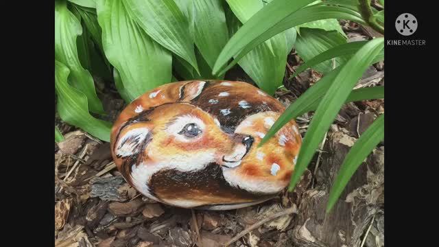 Painting on rock, the deer. Рисунок на камне, оленёнок