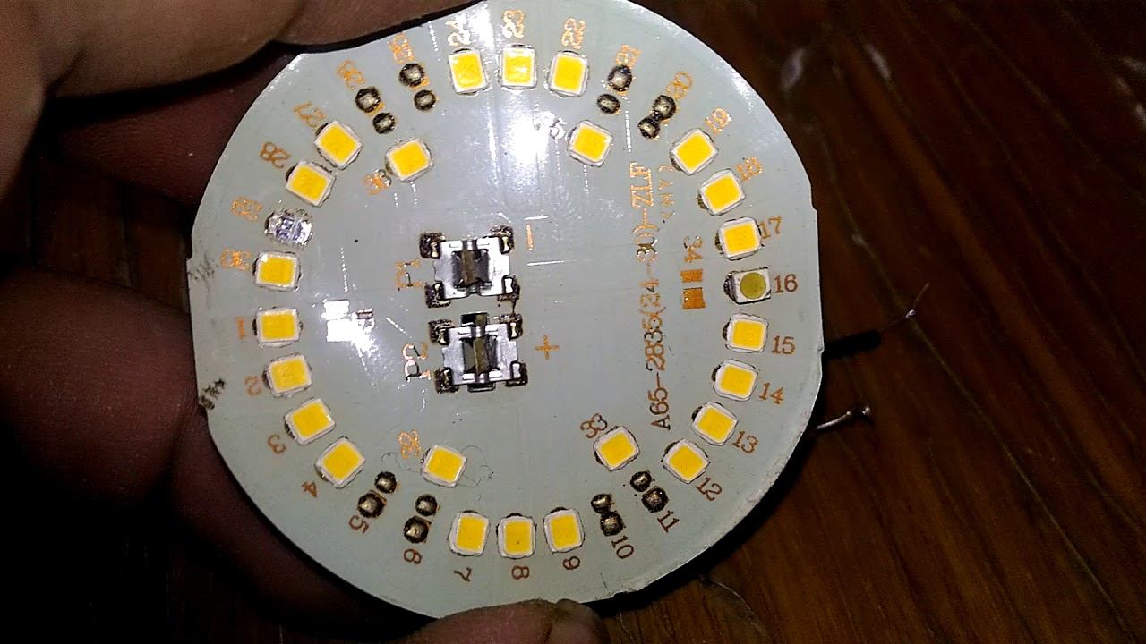 Лампе 3 месяца, горела по 3-5 часов в день, что с ней произошло?.