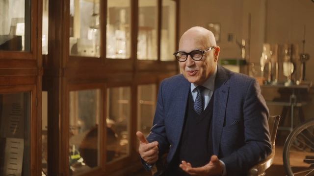 Лауреат премии «ВЫЗОВ» Валерий Тучин