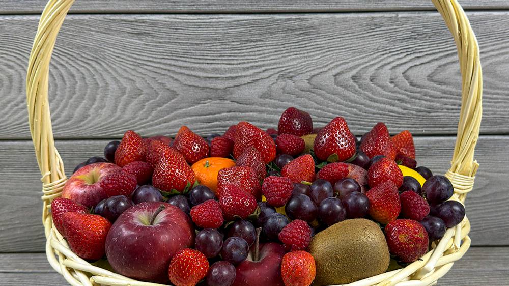 Фруктовая корзина «Апрельская фрутти»