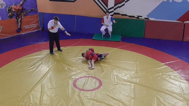 06 Аксёнов Кирилл 1 схватка