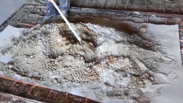 Цементный пол в гараже: ленивый метод