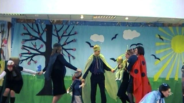 Санкт-Петербург \ Поздравление для папочек и мамочек 2006г.