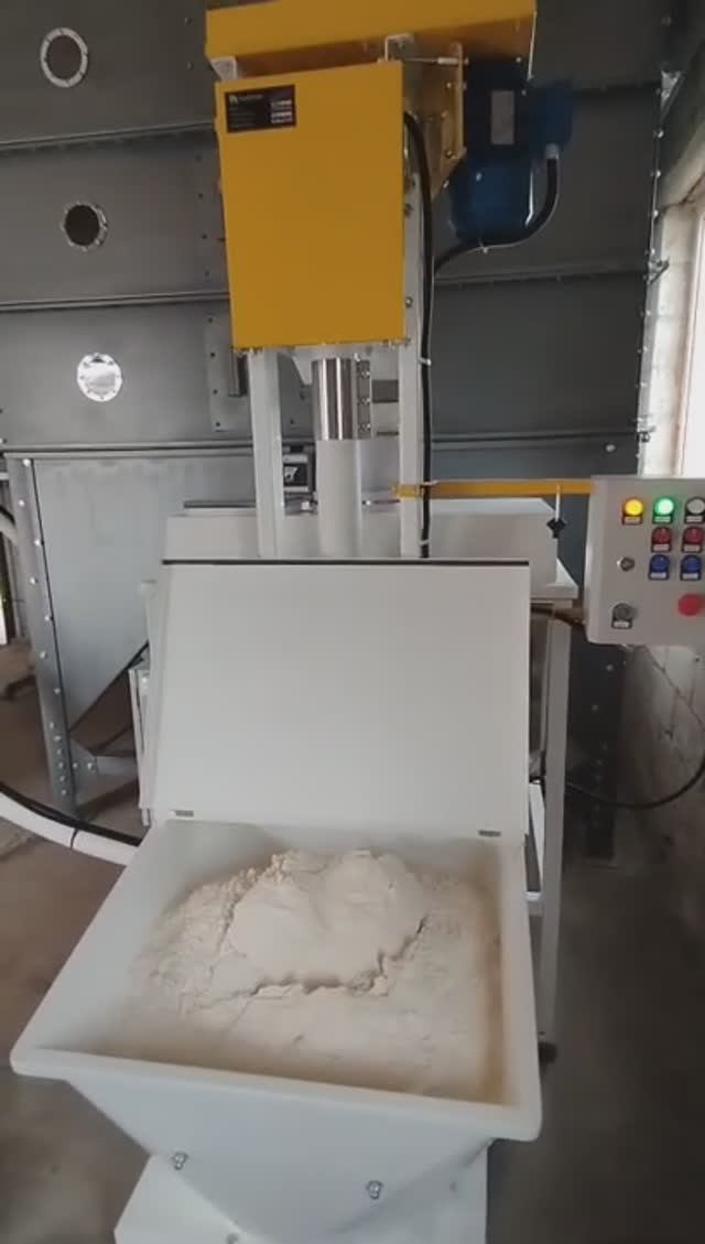 Просеиватель + бункер малый + бункер секционный + трасса гибкого шнека