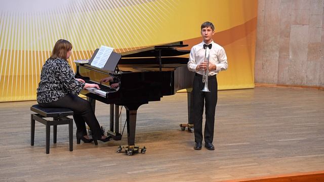 И. Лысенко - Песня выборного Из оперы "Наталка-полтавка"
Ф. Шуберт - “Колыбельная”