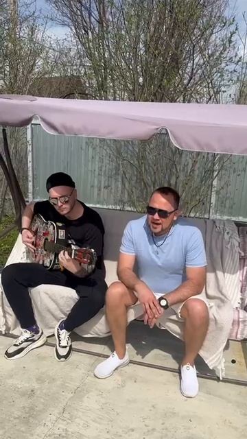 Продолжаем раскручивать песню «Пойдем, потанцуем»