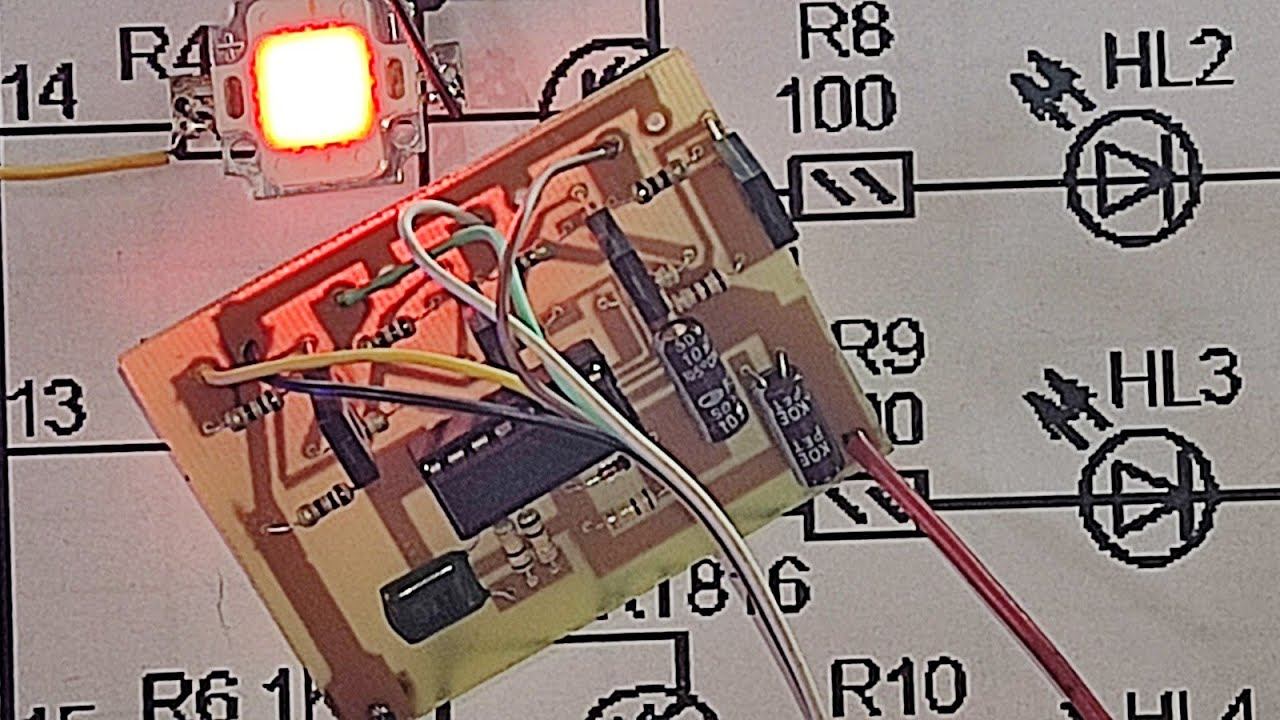 Интересные СТОП сигналы дополнительно в автомобиль, своими руками.