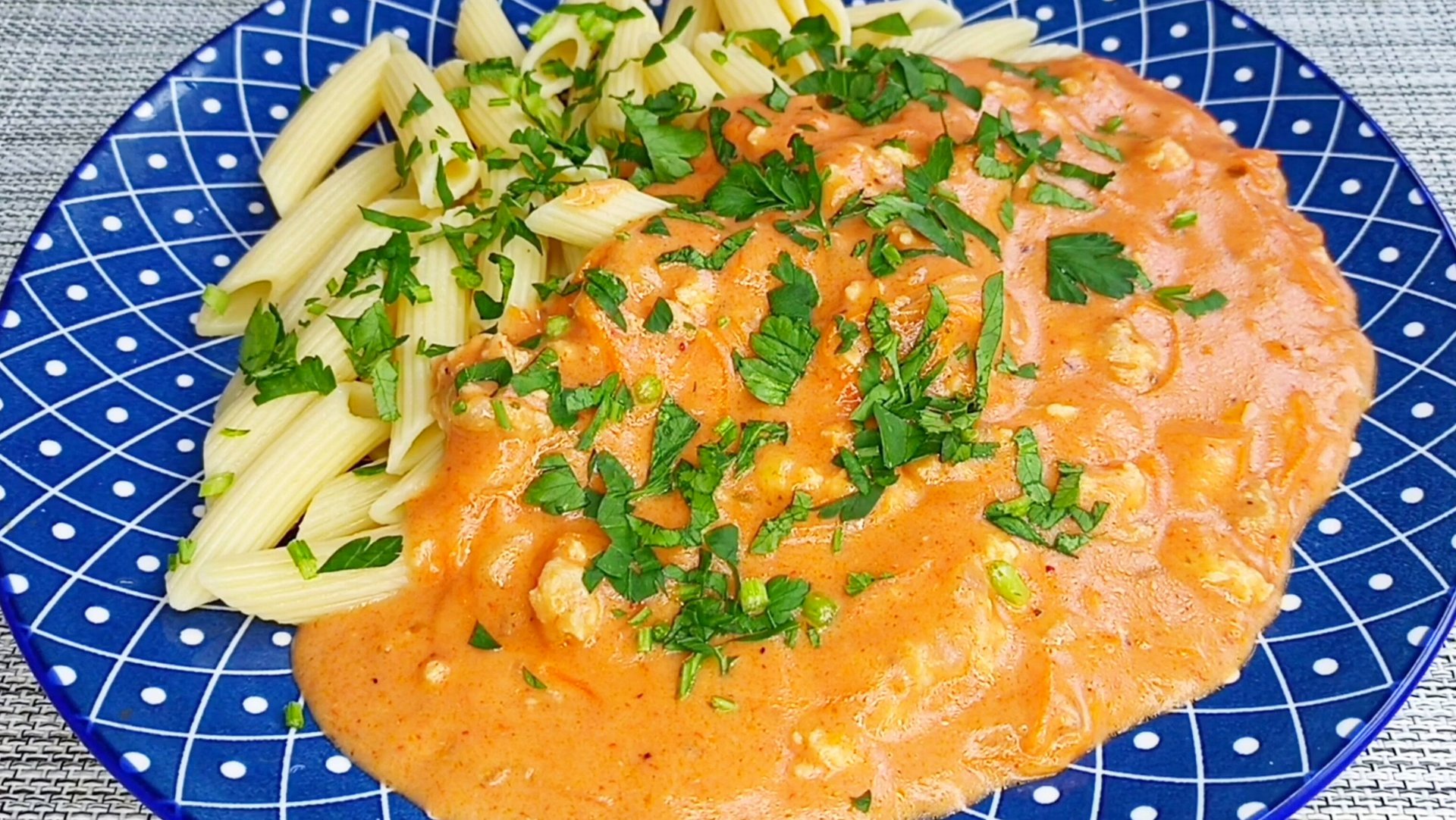 Та самая подливка из столовой к любому гарниру