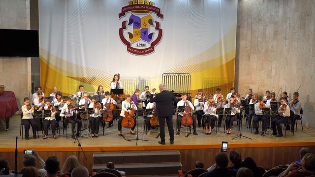 А. Дворжак. "Мелодия для виолончели с оркестром"