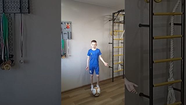 Упражнения для новичков в футболе (5 часть)