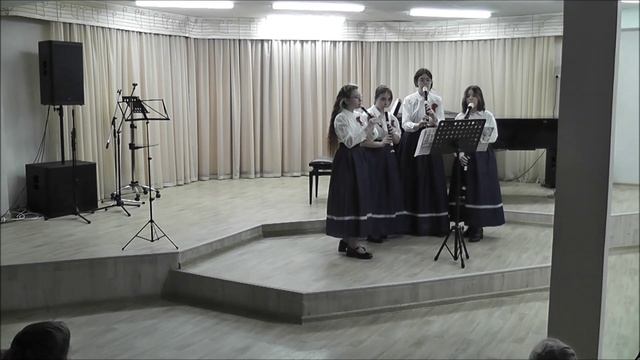 Фантазия на песни военных лет «Песни нашей Победы» (аранжировка С. Лошакова)