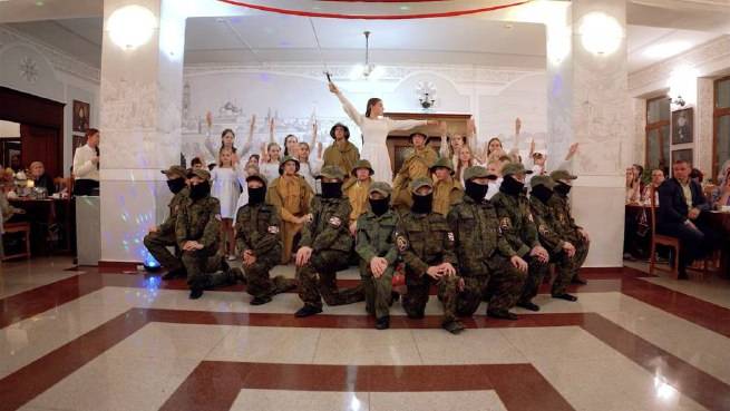 Танец "Память" на песню "А Россия у нас одна" хора Сретенского монастыря