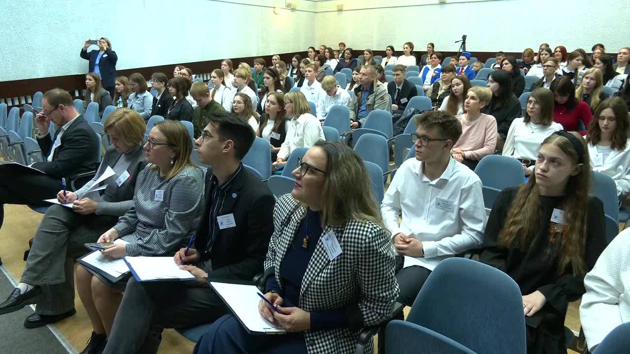 В Костроме прошел финал Областного конкурса «Ученик года-2025»