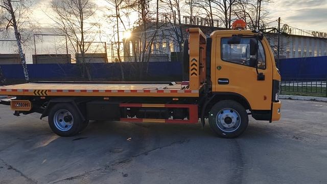 Эвакуатор Донгфенг желтый 2 обзор 2025 года 2025-04-15 18-28-14