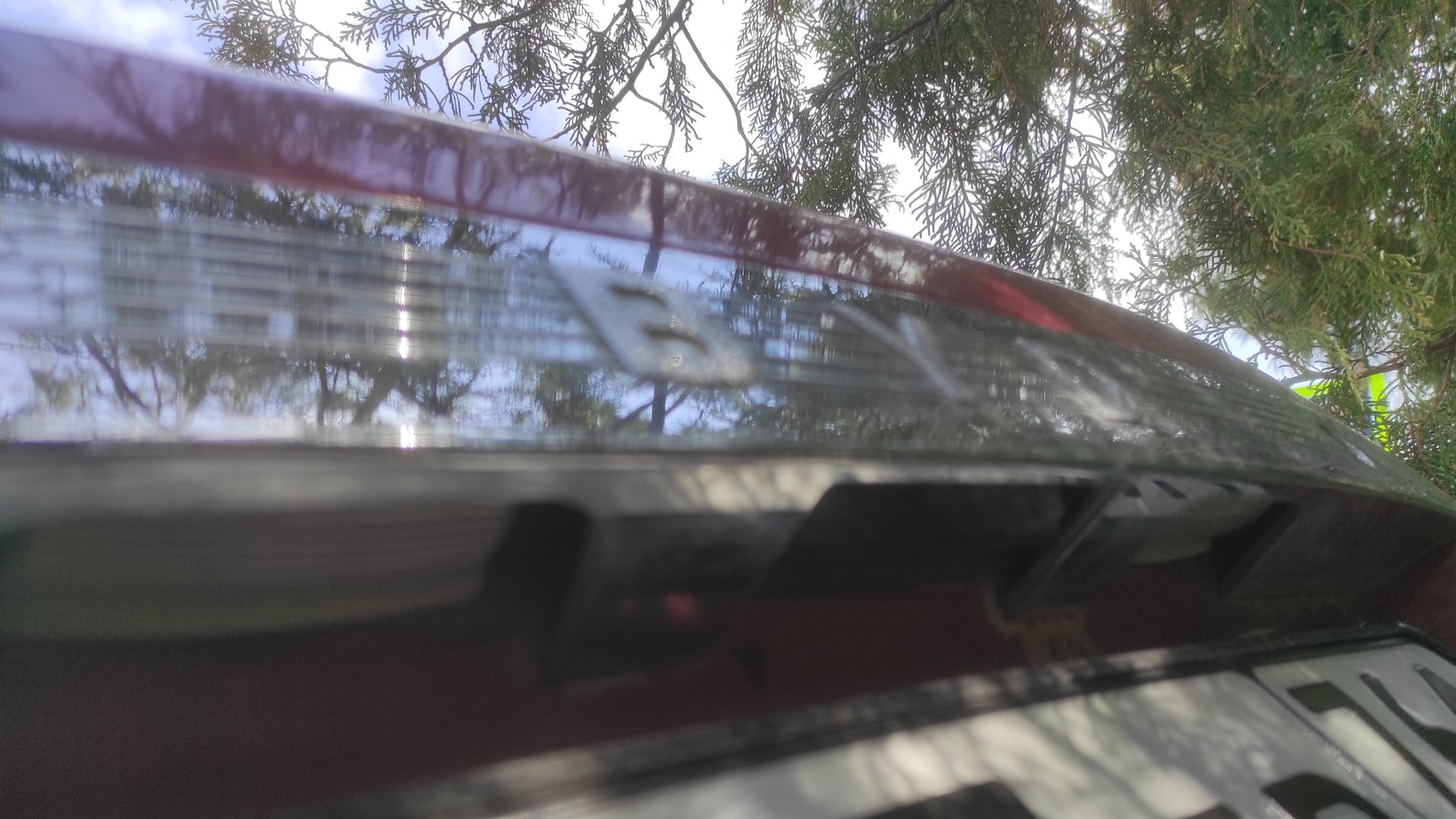 Замена ламп подсветки номера на BYD F3