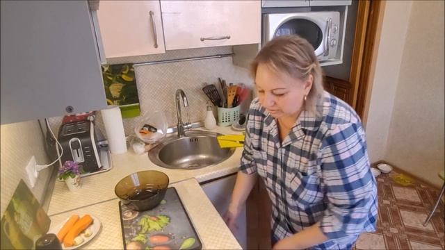 Булгур с куриным филе. Первый раз готовлю такую пиццу.