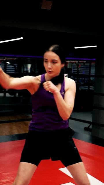 Мастер Спорта по боксу Анастасия Тарабанова.