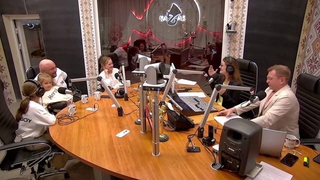 Папины дочки