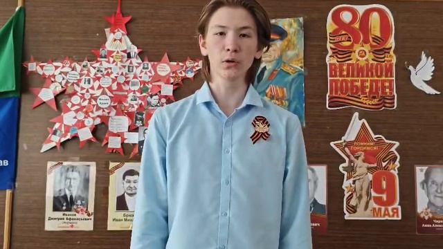 Константин Симонов «Сын артиллериста», читает Кузьмин Максим